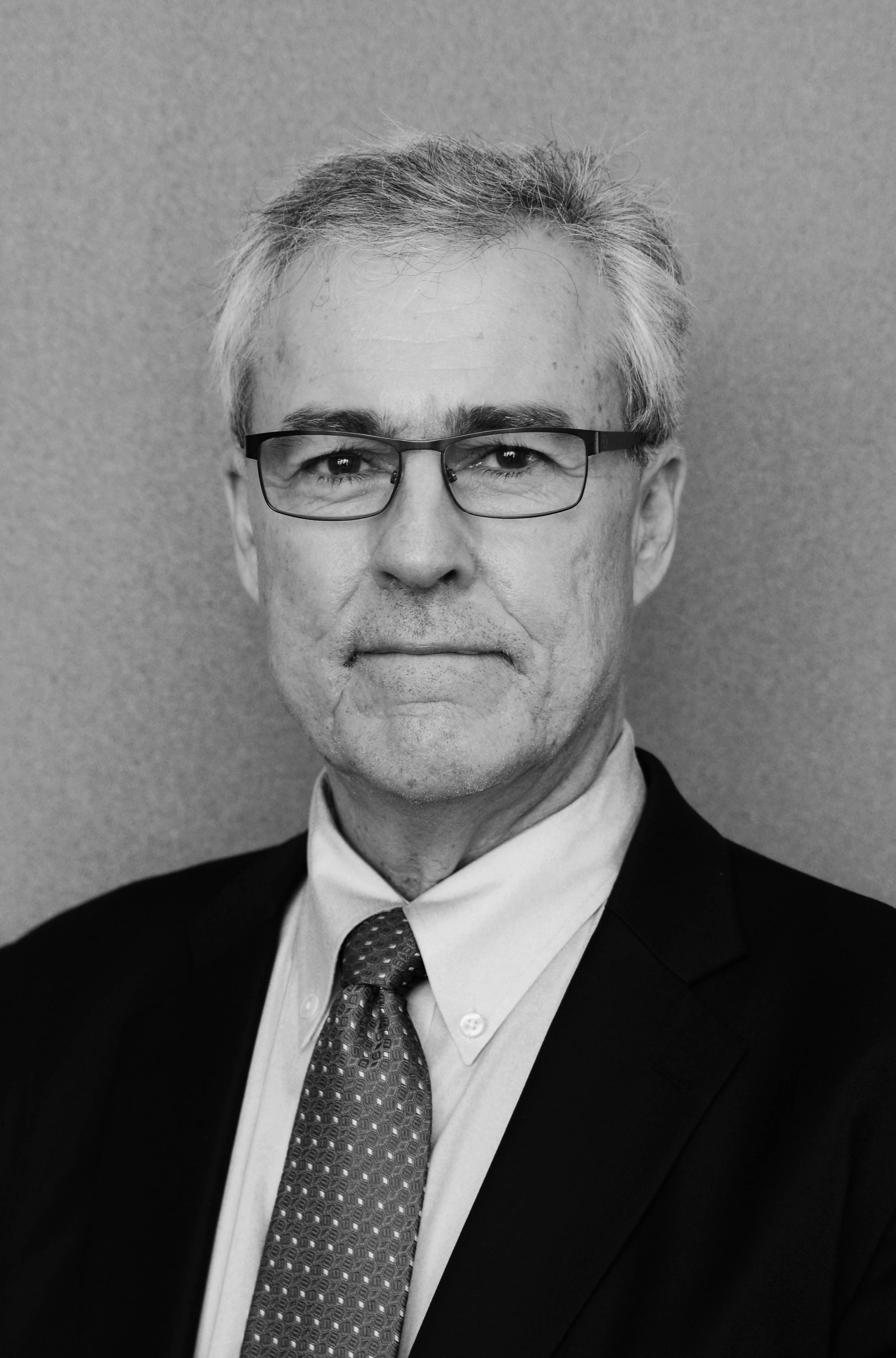 Bio – Tim W. Ferguson